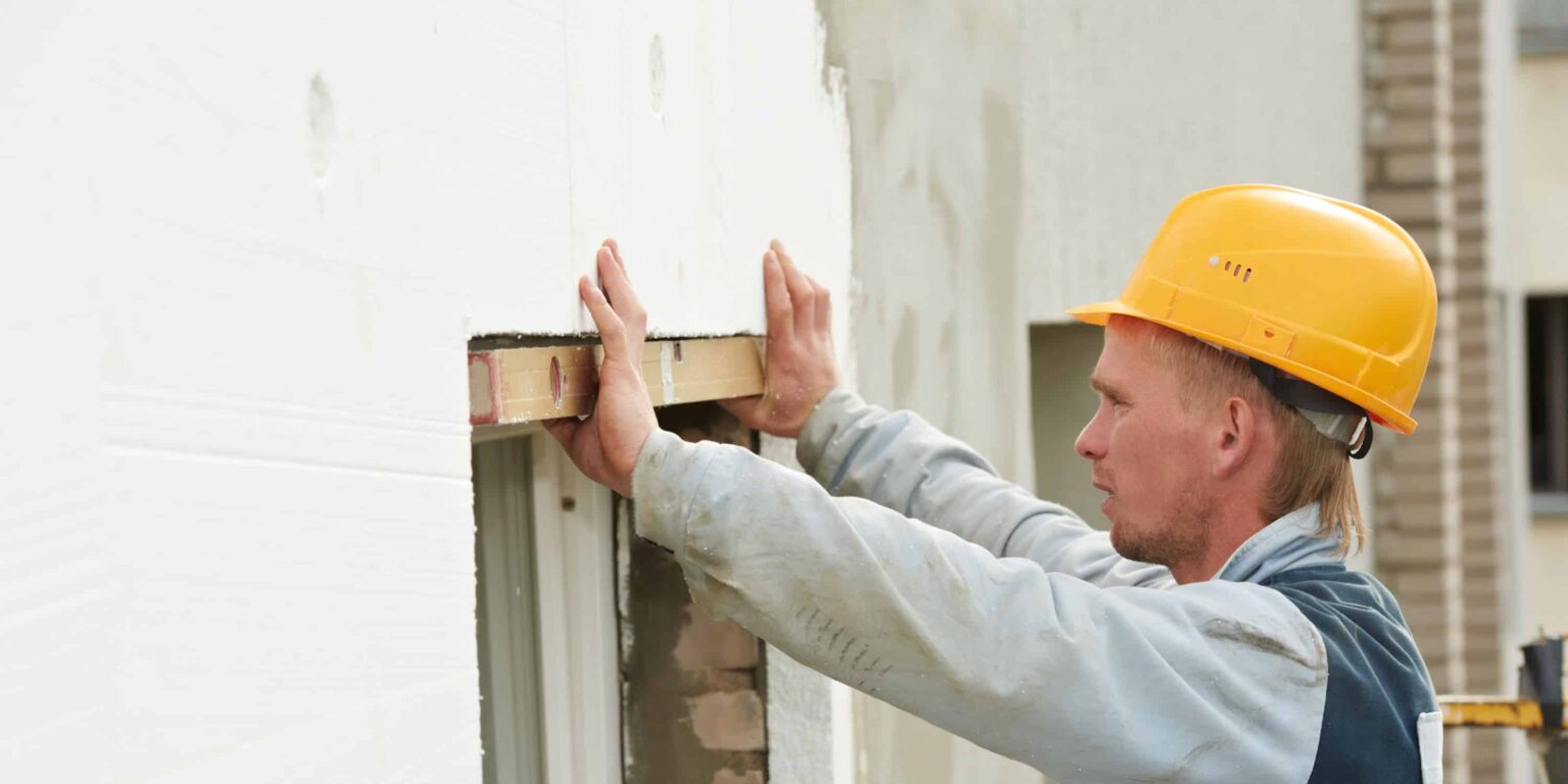 Enkelsteens muur isoleren: methoden & afwerking [+ Kosten]